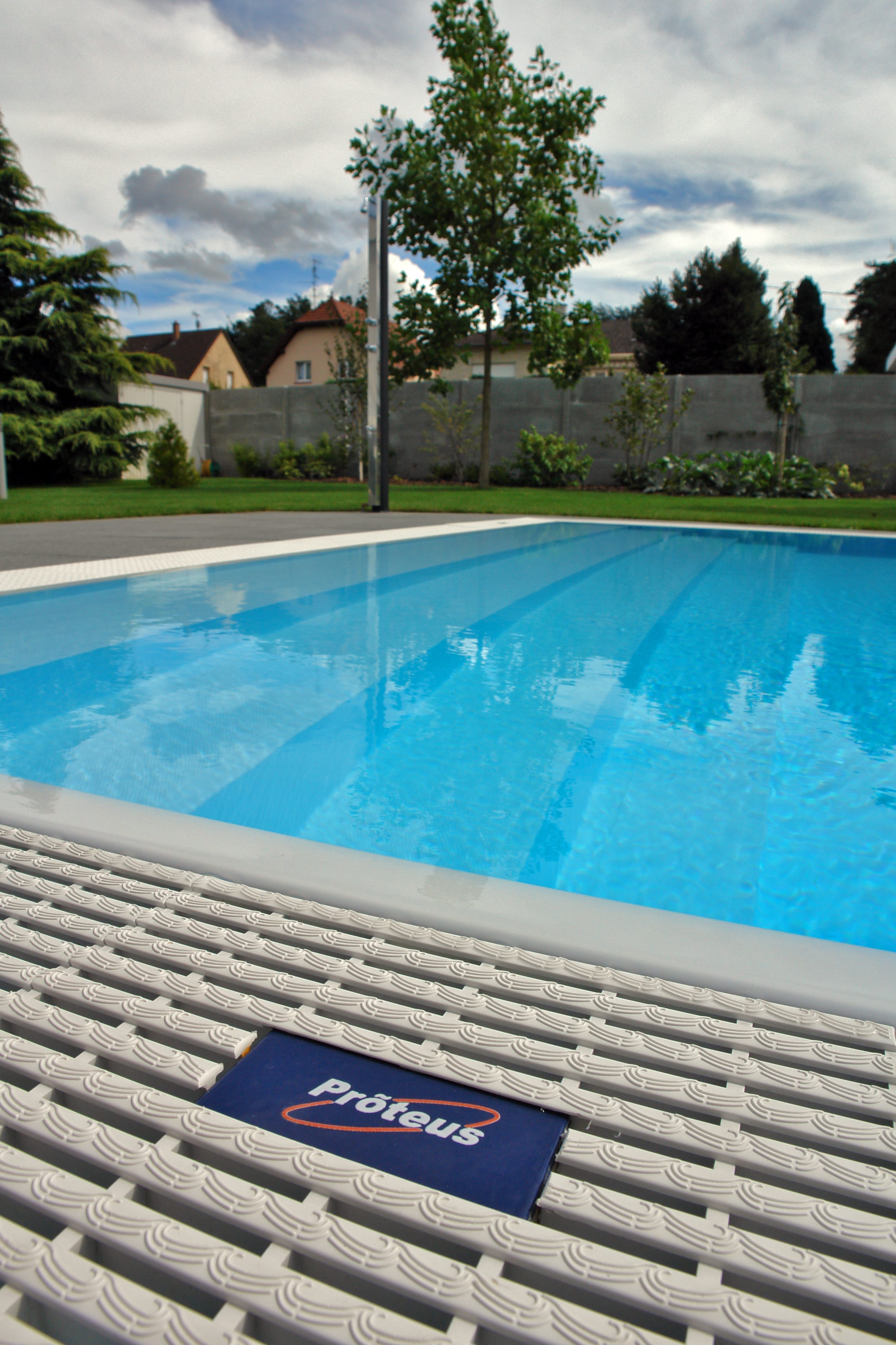 Outdoor Swimming Pools - Pools & Leisure Ireland